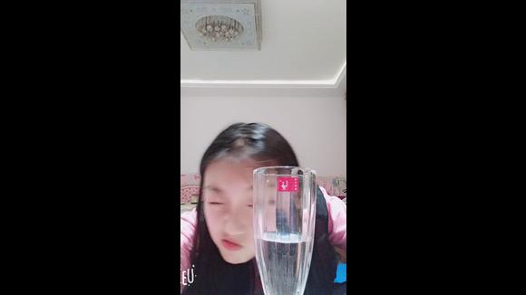 视频san,fa露脸了