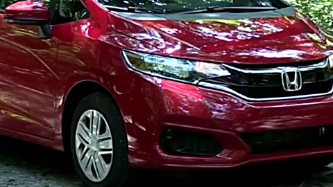 十万左右油耗最低四款车,最低起售价7.38万,你会选择哪一款