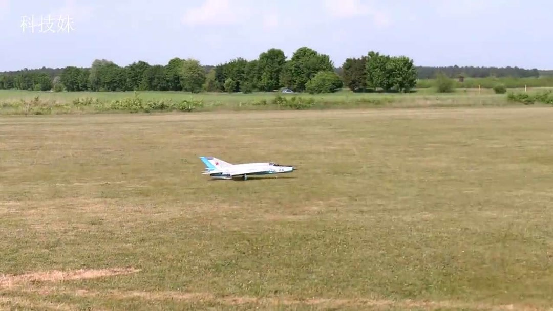 国外大型RC电动航模飞机展示特技飞行表演,看完感觉真是太赞了