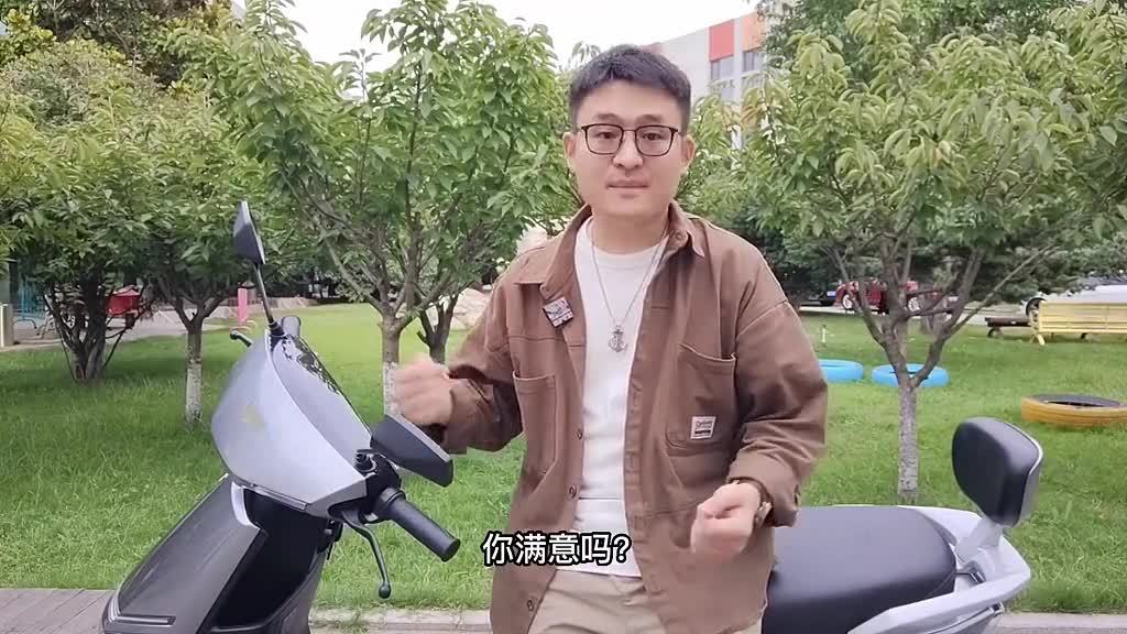 充电一次不止能跑200KM,这样的城市远航神车,你心动了么,新日电动车,...