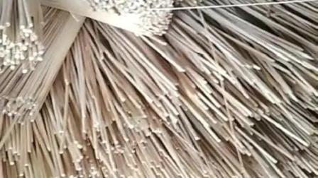 一次性筷子是这样制作出来的