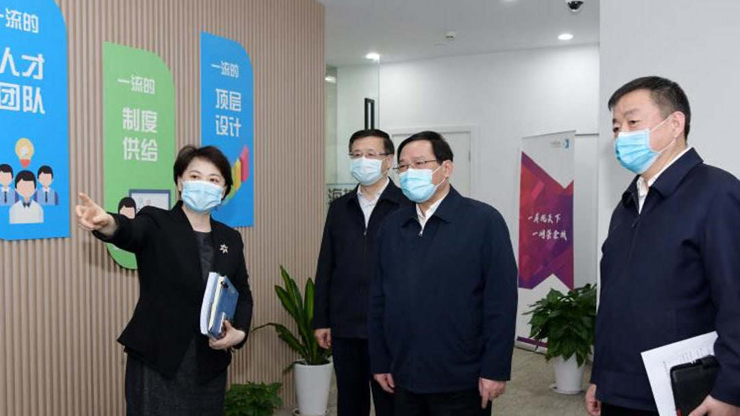 上海市委书记李强调研城市运行“一网统管”建设