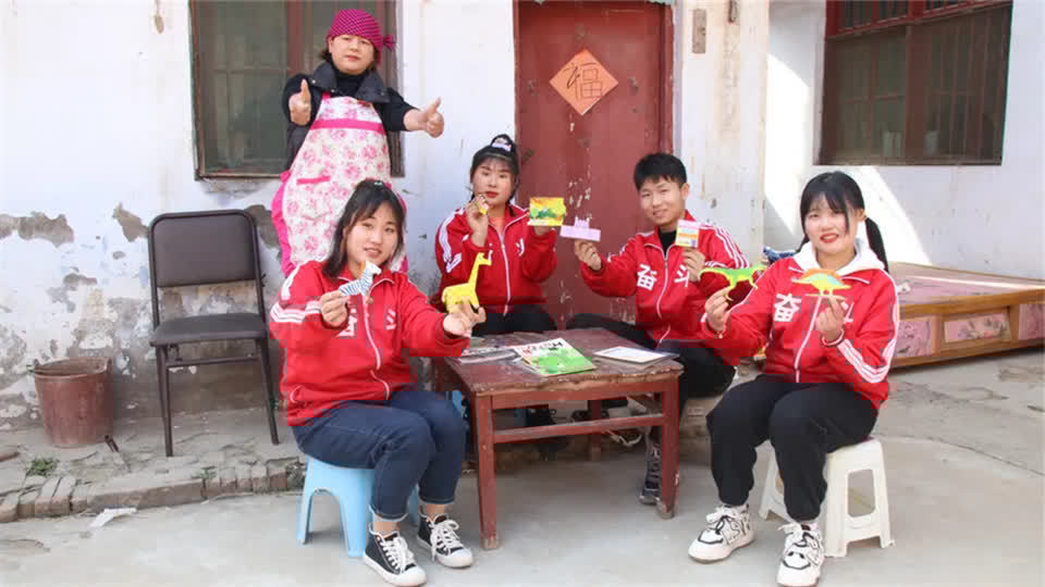 小伙伴们一起制作"立体DIY手工"简单又形象,超级可爱