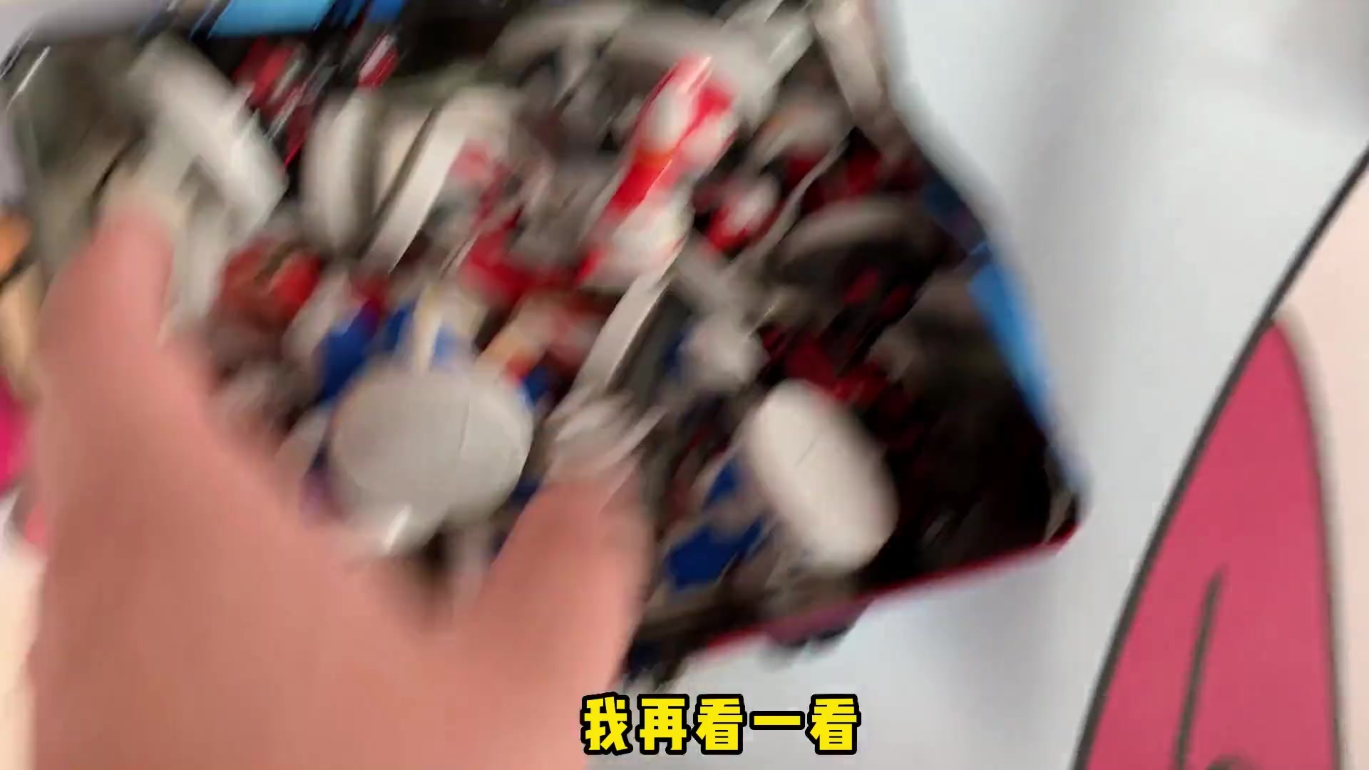 捡来一盒胸像印章,换了一盒三周年和荣耀版卡包