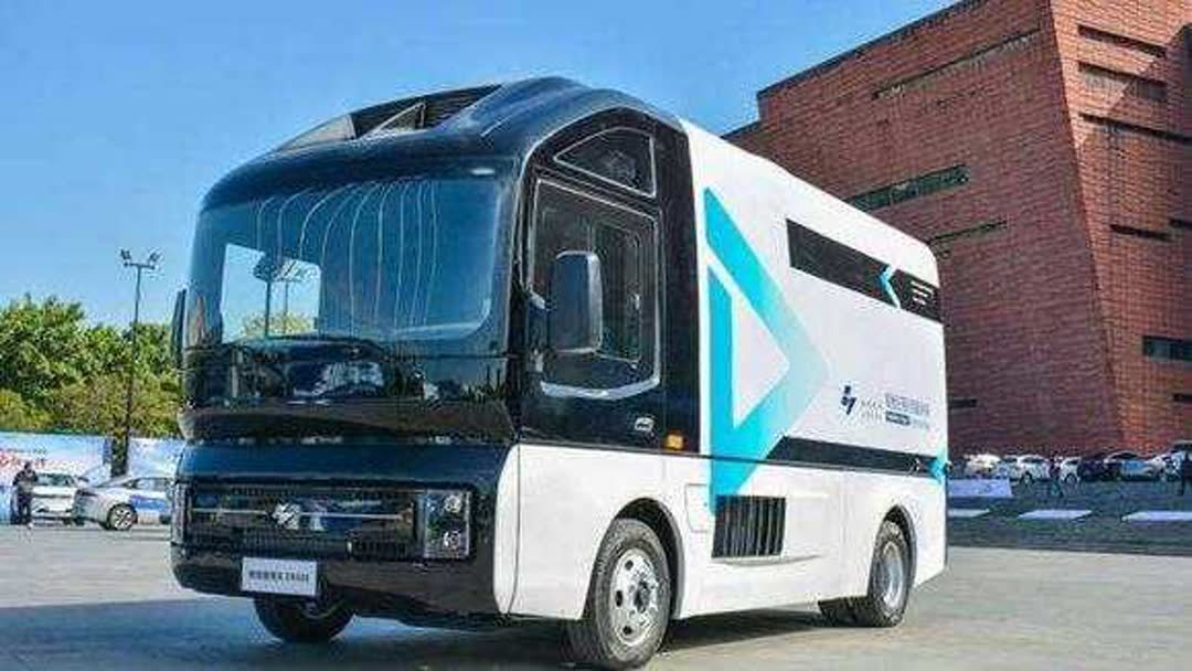 新能源物流车新进搅局者,电咖增程式电动厢货发布,续航超600km