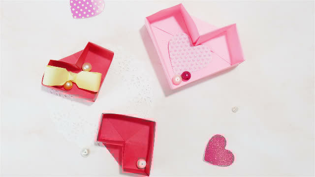 很多人都喜欢这款盒子却不会折,今天教你一个简易折法