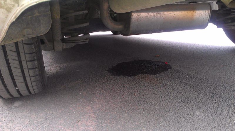 汽车排气管滴水?别慌,这可是件大好事