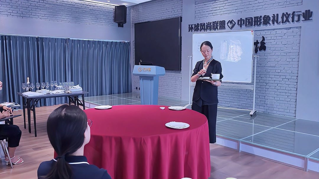 礼仪培训班酒店服务礼仪培训如何培训-全流程