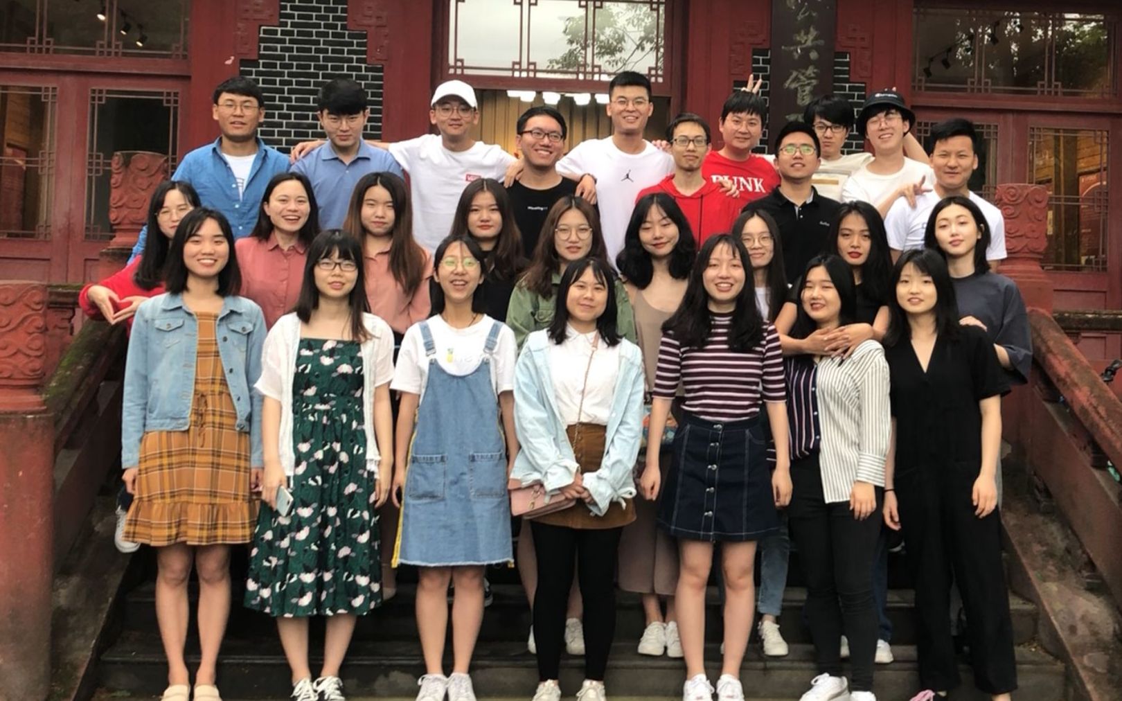 四川大学2015级信息资源管理专业毕业视频