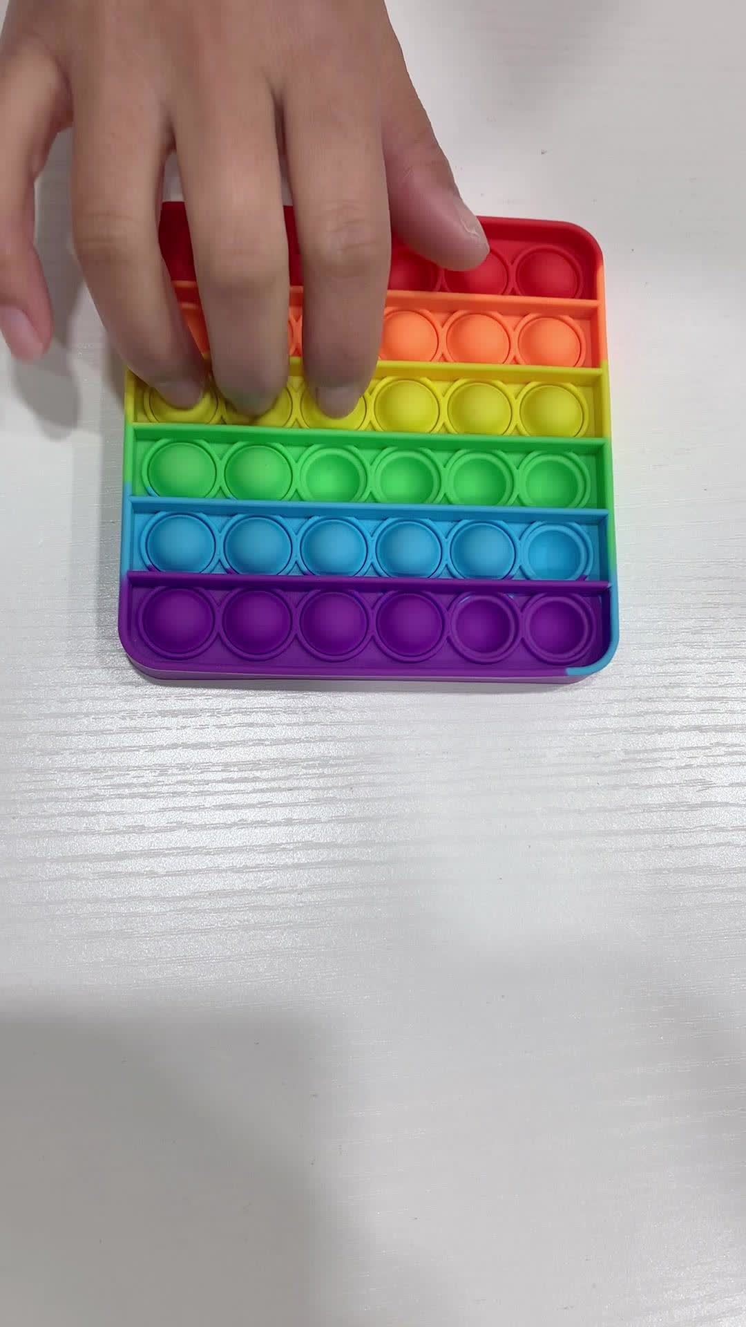 多种玩法,看着简单实则也很简单,哈哈哈