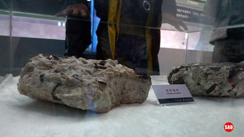 可可托海博物馆里最贵的一种矿石,曾有人出价6万美金购买