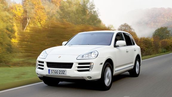 试驾了卡宴新款车型,我才知道如今保时捷有多牛!