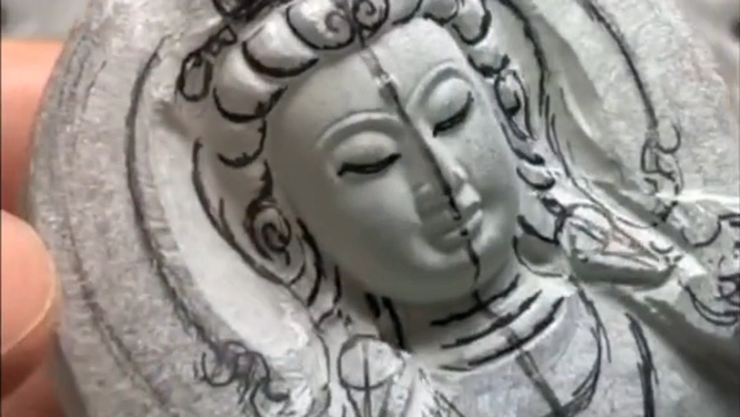 翡翠雕刻过程,从毛坯到成品。