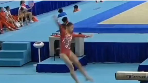 管晨辰的平衡木难度上了7.1分