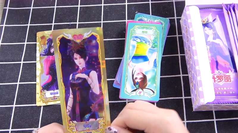 叶罗丽仙境暗黑风格的二大姐妹花,毒夕绯和辛灵你更喜欢谁呢?