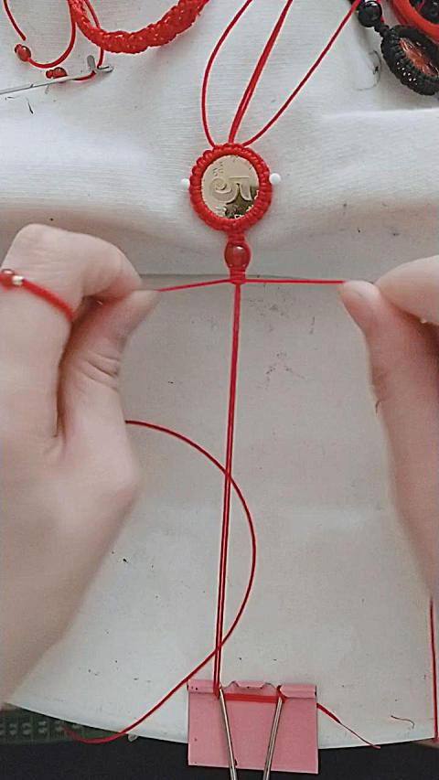 5毛硬币手链编织教程简洁款