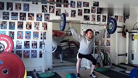 运动不息,失误不止!悲催的运动失误集锦,大家运动时要注意安全