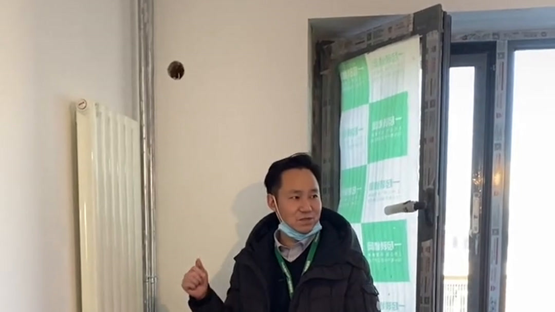 家里的暖气片是串联的,不要轻易调温度ߘ�当心楼下邻居找上门!