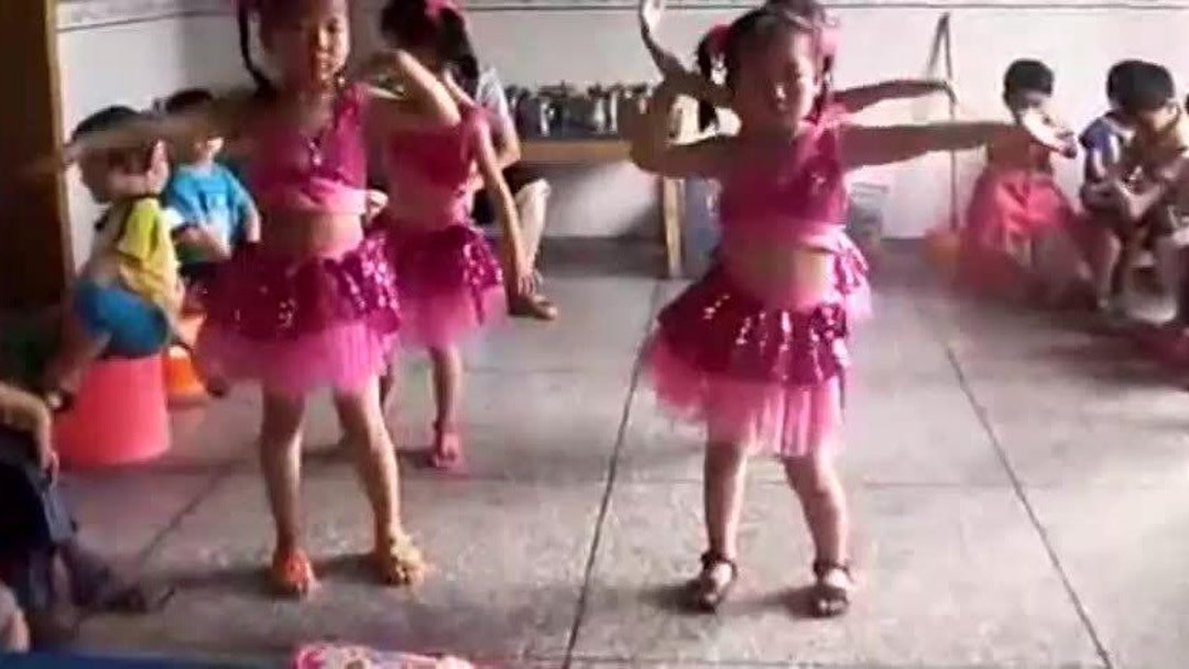 61幼儿舞蹈视频大全 如果感到幸福你就拍拍手