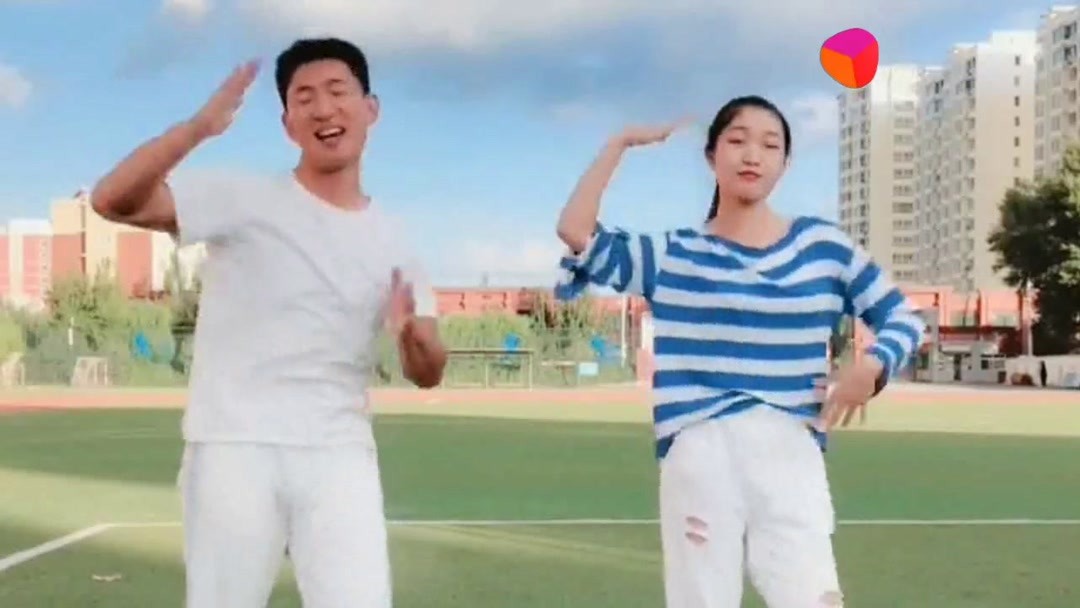 幼儿舞蹈《海草舞》,超火的音乐超简单的动作,小朋友一定喜欢_