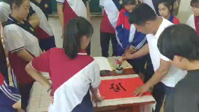 弘扬传统文化,公益书法课堂走进营口特殊教育学校!