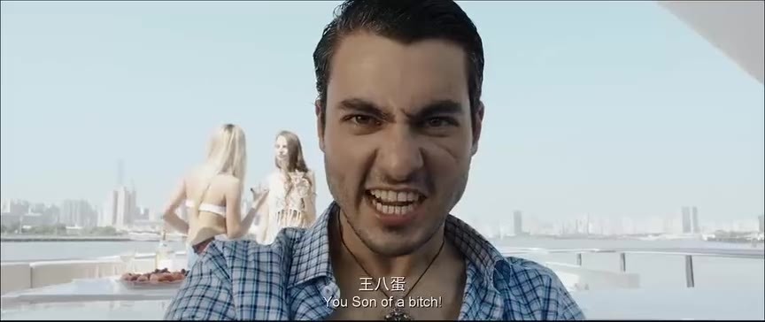 神秘黑客竟用电脑,让三位黑老大认输,事后全身而退