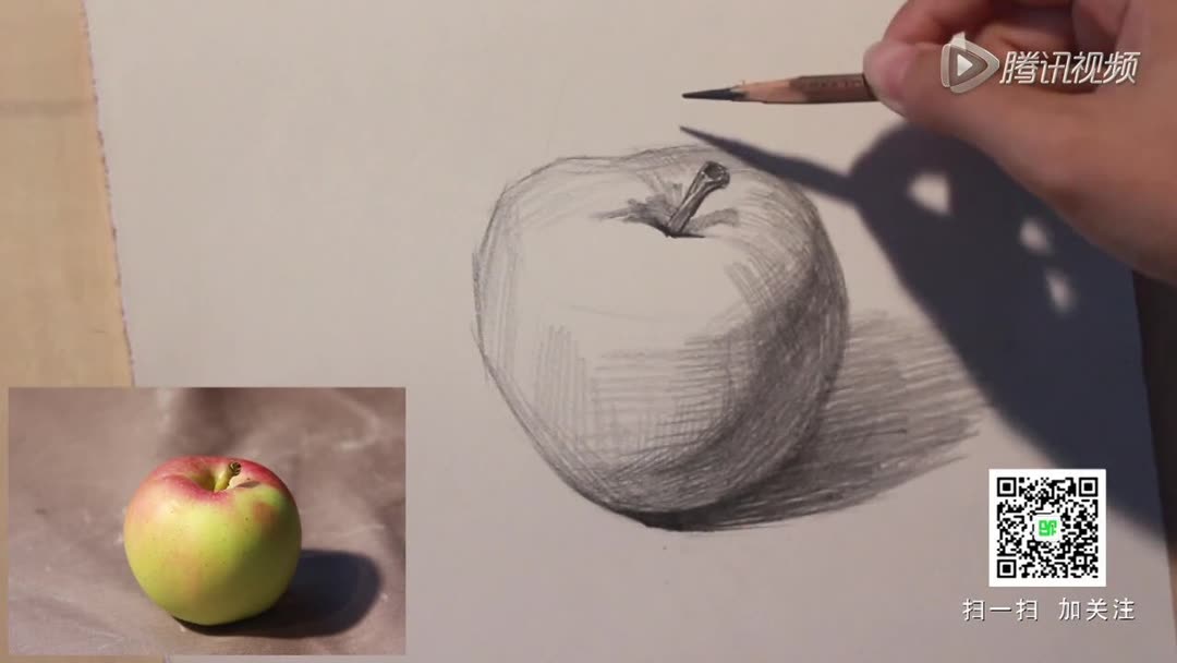 素描单个静物水果-苹果【我是美术生】