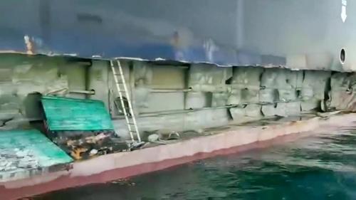 世界第二大集运公司MSC,旗下一艘长400米2万箱的巨轮,擦撞码头的...