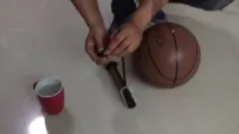 打气筒使用和打气方法