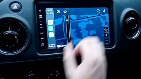 缤智XRV8寸carplay屏介绍