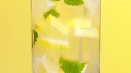 鲜柠檬泡水的正确泡法