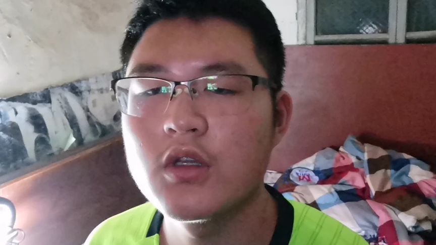 今天用lito模拟器为大家演示rip路由协议路由器分享自己直连网段
