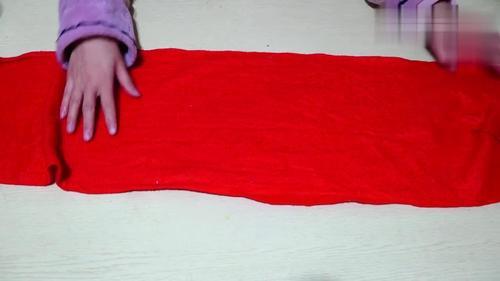 媳妇太有才了,围巾做帽子,两种戴法,冬天戴上太棒了