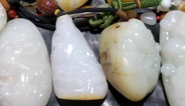 和田玉资料价格狂涨不止2万一克已是过去式!