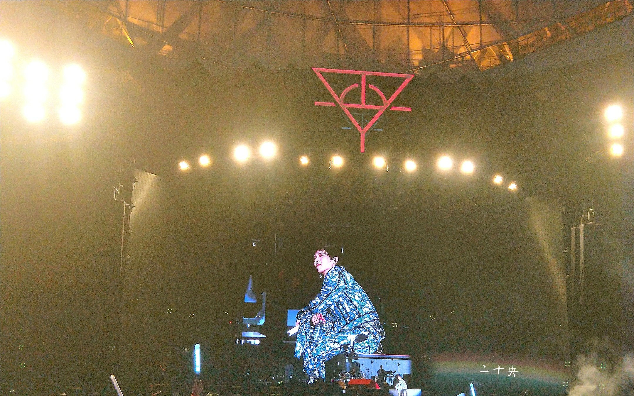 【华晨宇】2018鸟巢演唱会9.8部分视频