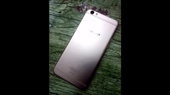 牙板:OPPO手机gps定位。