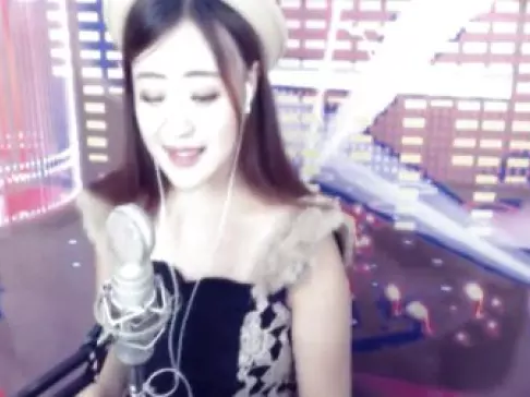 SAM机架唱歌效果 歪歪现场客户演唱