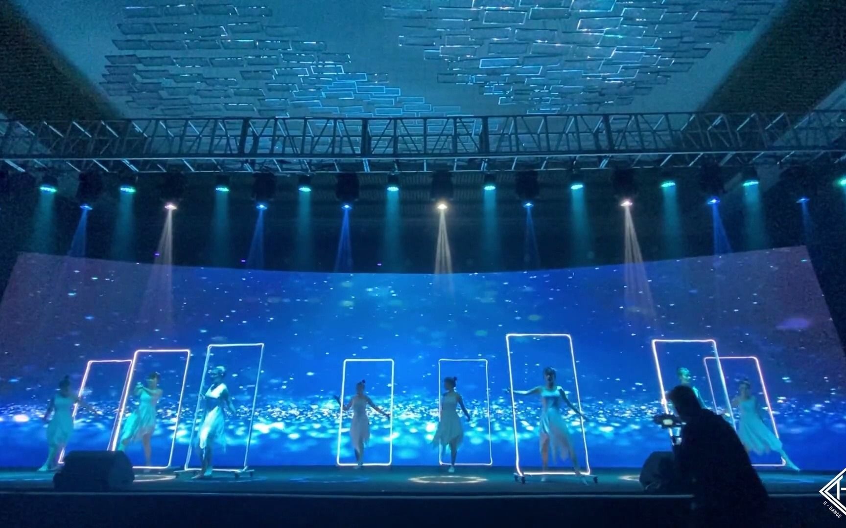 【优舞传媒】大气晚会节目 - 时光之门 舞台演出年会节目