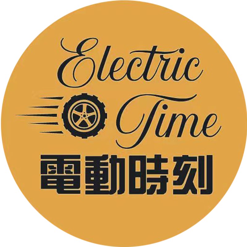 深坑爆论 