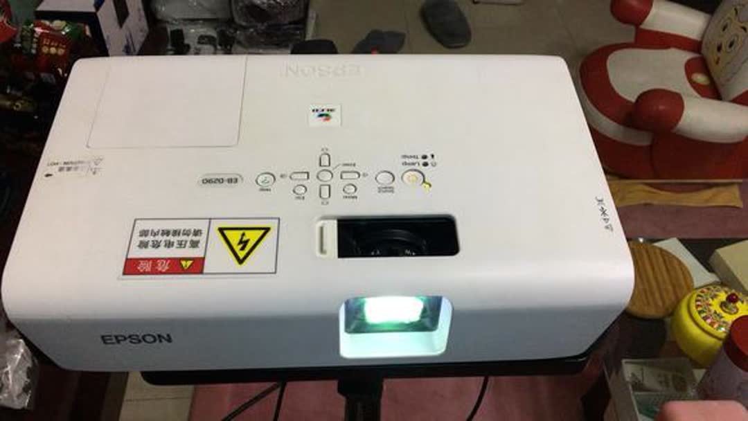 灯泡才用587小时爱普生EB-D290投影仪投影机