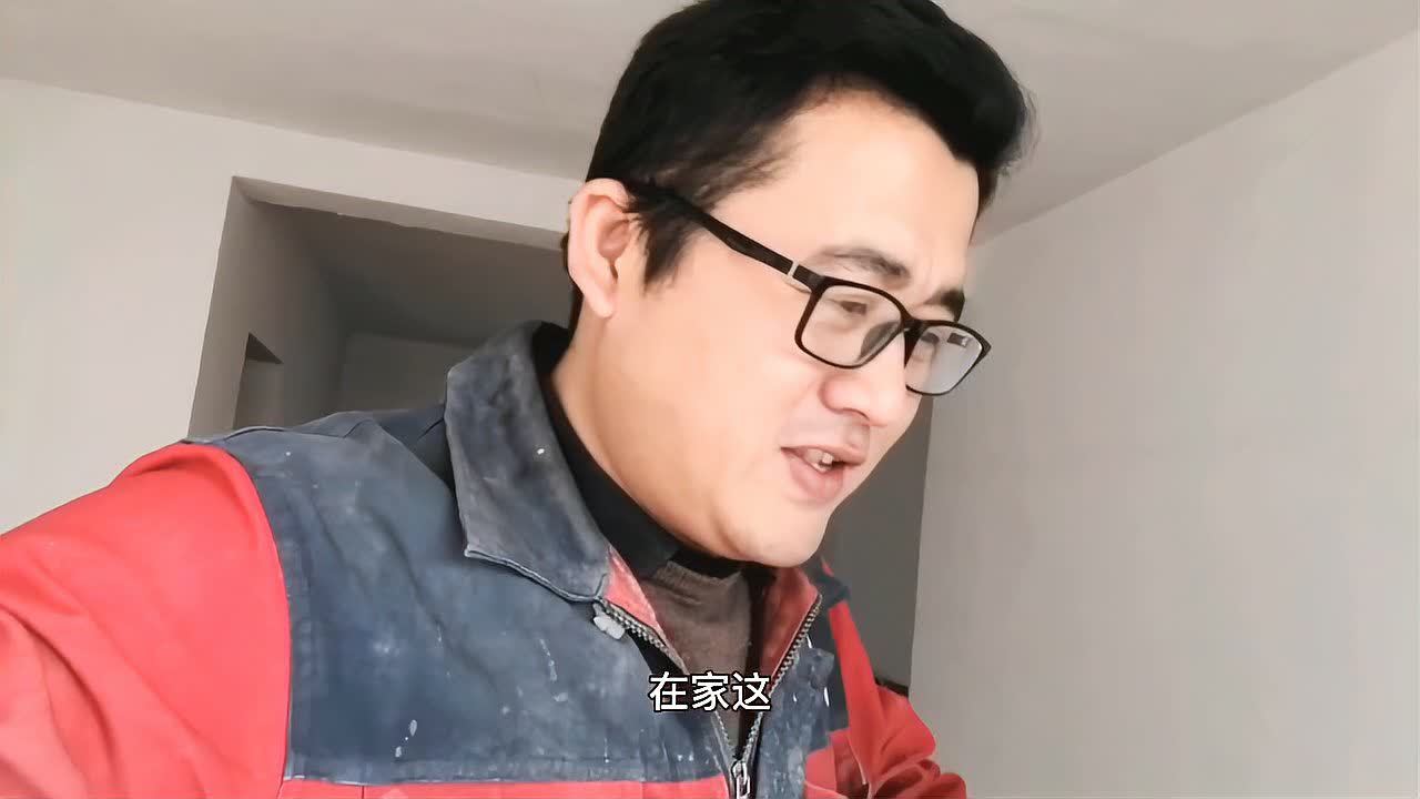 贴瓷砖,大地砖铺贴要贴多高,是越薄越好吗?看贴砖师傅怎么说!