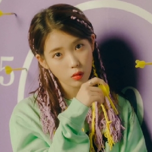 铁架台的大烟囱 