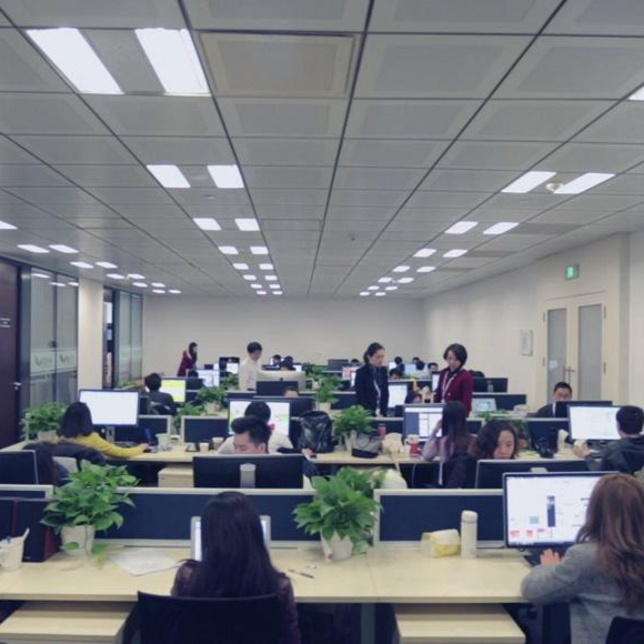 信息流广告部的六子 