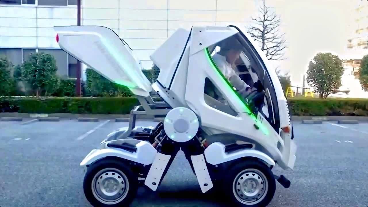 动画片作者设计变形汽车,汽车可以折叠,一推出就卖出30辆!