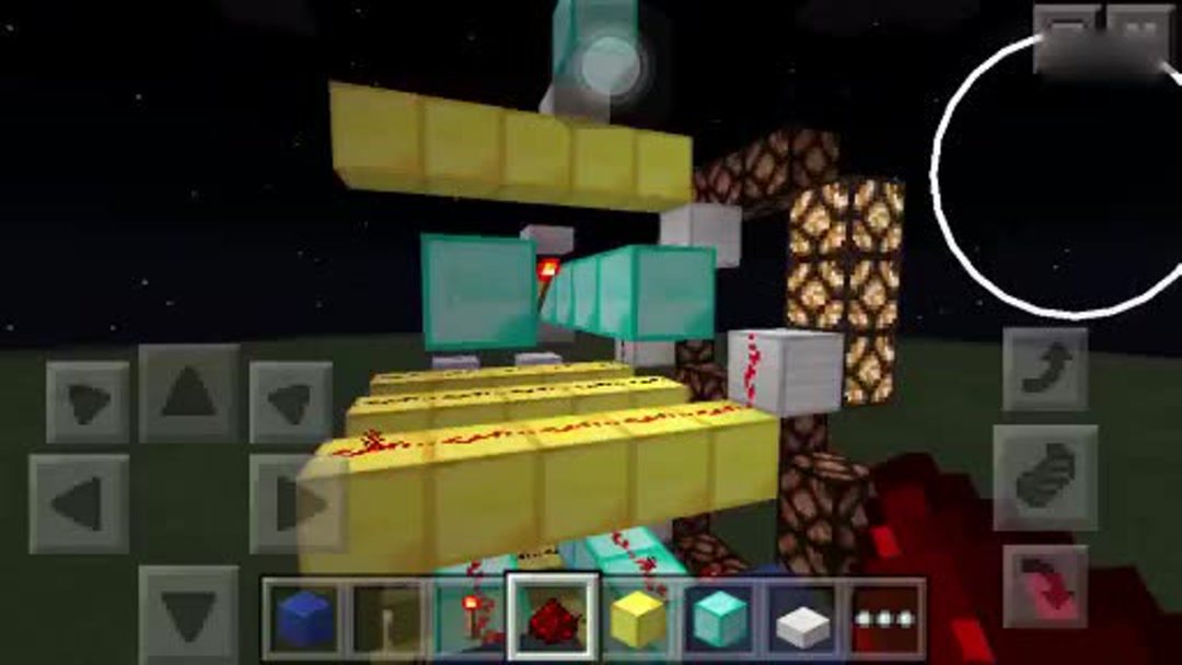   冷希 (我的世界pe)课堂小教程EP18 最简红石数字显示屏