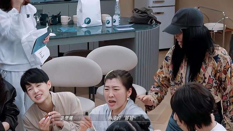 徐梦桃在哪都有冠军优先权!那英发誓要带她成团!简直太宠了!