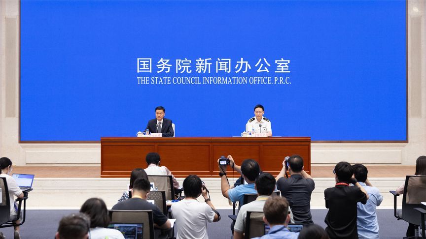 上半年我国有进出口实绩的外贸企业54万家,同比增加6.9%
