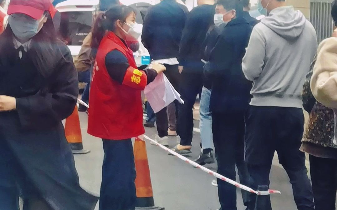 合肥瑶海:强化管理第八天,小区居民不做抗原,直接做核酸检测