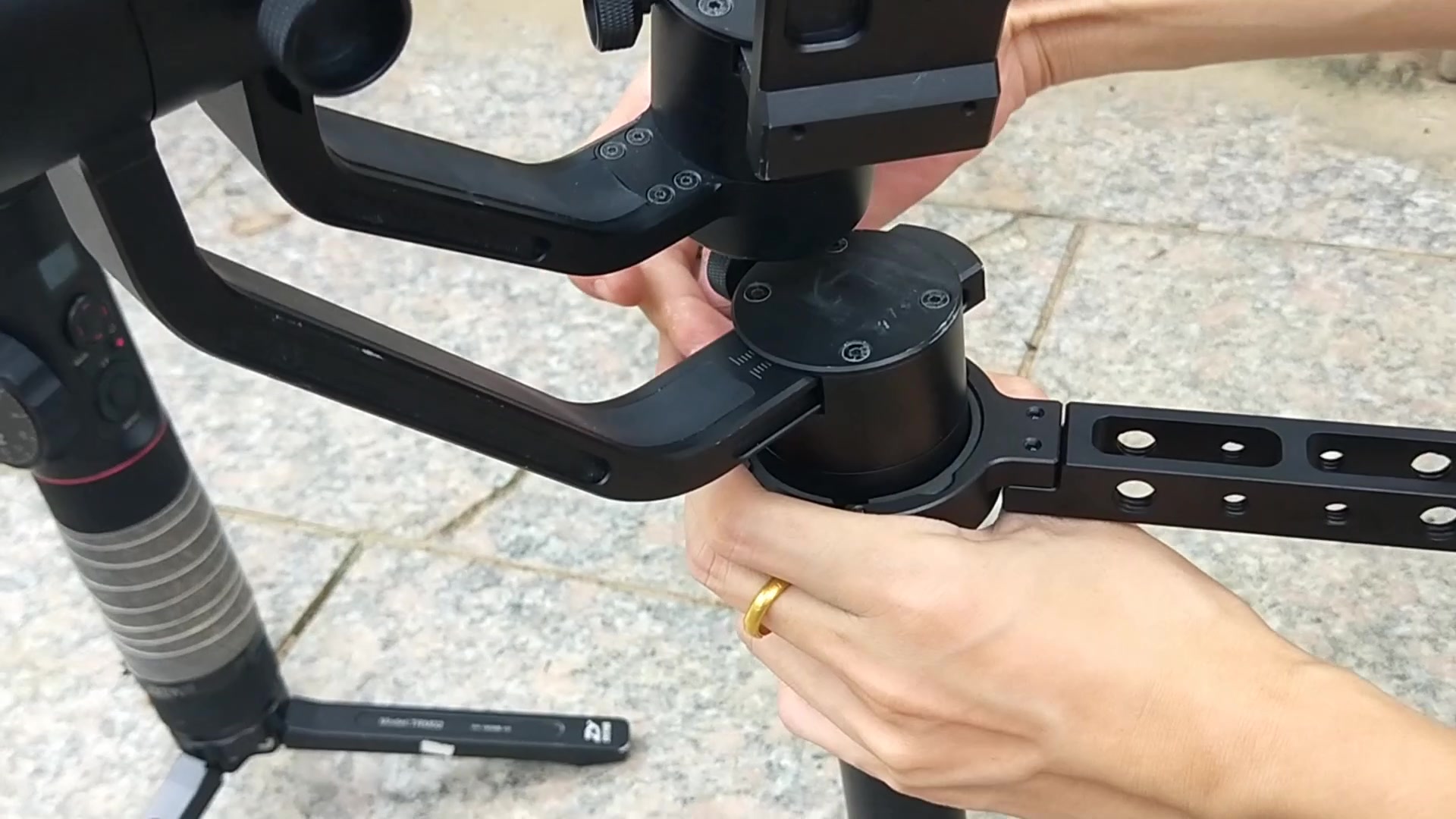 史坦米加 云鹤2稳定器提壶手柄款兼容云鹤plus 魔爪Air1提壶