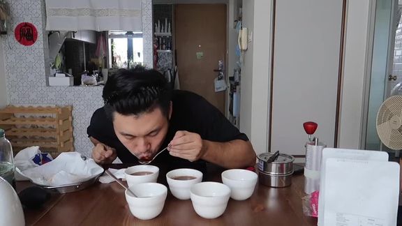 第一次做咖啡杯测会翻车吗?#手冲咖啡 #咖啡知识 #喝咖啡